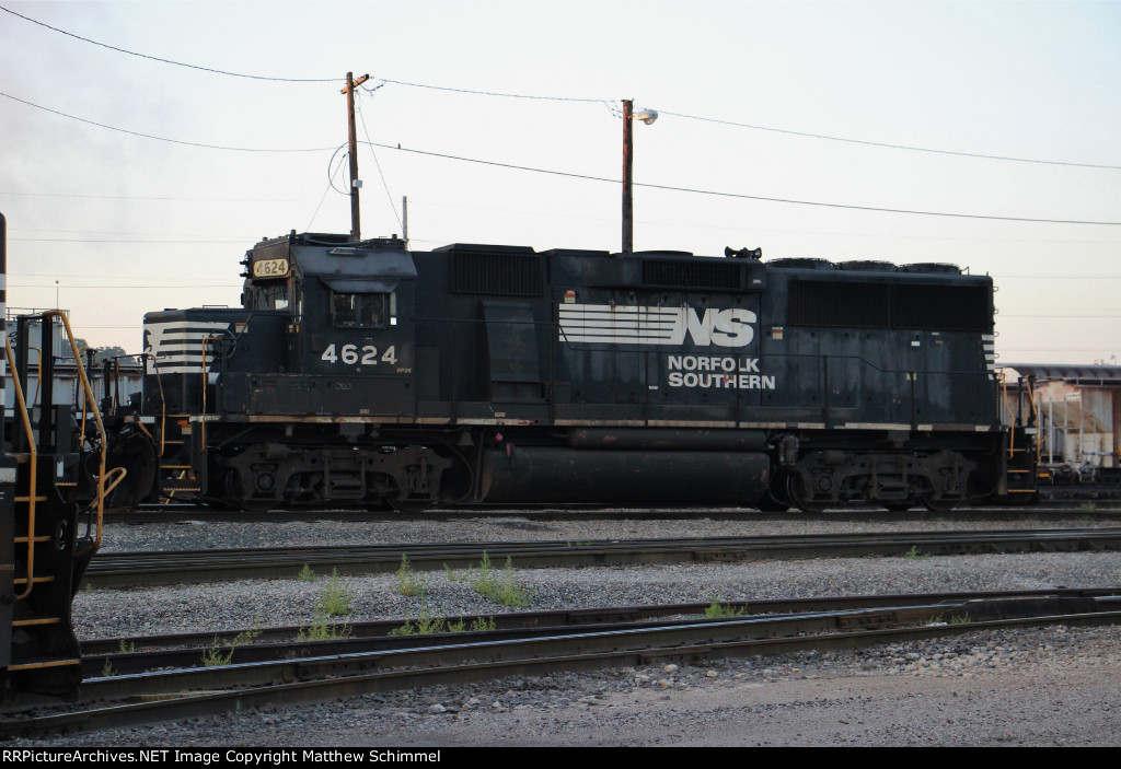 NS 4624